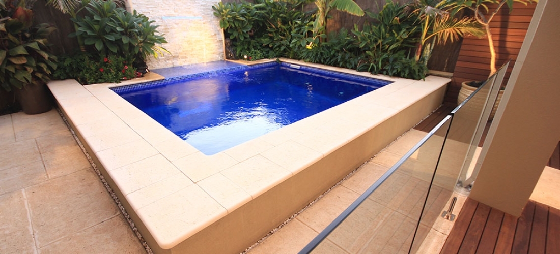 Capri 4m x 3.2m - Fibreglass Swimming Pools